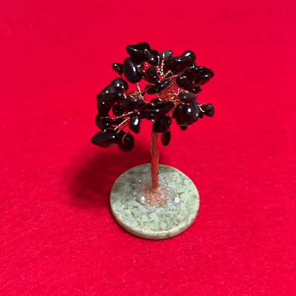 Jewelry | Obsidian Ships Tree Unique Little Tree | Poshmark